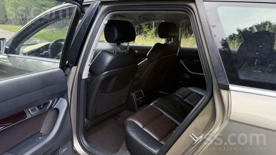 Brown Audi Allroad 2007 in Riga, with an engine capacity of 3.00 L and mileage of 428 thousand km for 3950 €, photo 6 on AUTOMOTO.COM.LV