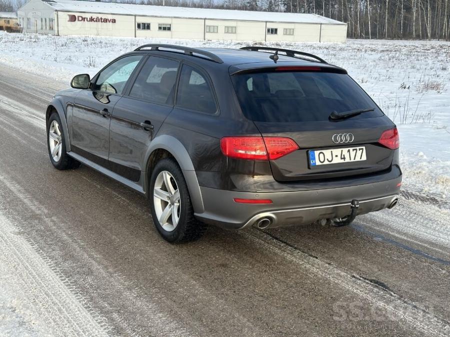 Brūns Audi Allroad 2010 Rīga, ar dzinēja tilpumu 3.00 L un nobraukumu 235 tūkst. km par 8500 €, foto 5 vietnē AUTOMOTO.COM.LV