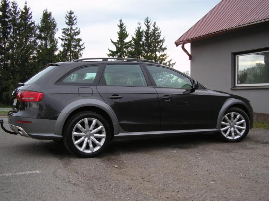 Brūns Audi Allroad 2010 Rīga, ar dzinēja tilpumu 3.00 L un nobraukumu 262 tūkst. km par 8950 €, foto 14 vietnē AUTOMOTO.COM.LV
