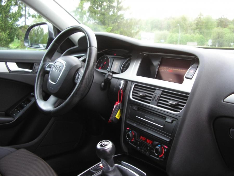 Brūns Audi Allroad 2010 Rīga, ar dzinēja tilpumu 3.00 L un nobraukumu 262 tūkst. km par 8950 €, foto 24 vietnē AUTOMOTO.COM.LV