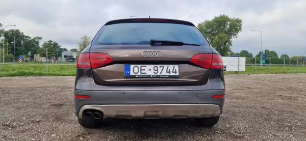 Brown Audi Allroad 2011 in Daugavpils, with an engine capacity of 2.00 L and mileage of 291 thousand km for 7950 €, photo 4 on AUTOMOTO.COM.LV