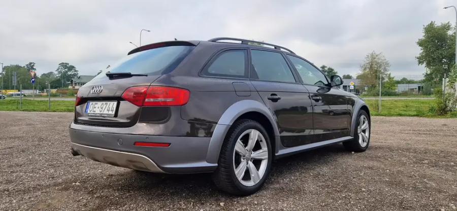Brown Audi Allroad 2011 in Daugavpils, with an engine capacity of 2.00 L and mileage of 291 thousand km for 7950 €, photo 6 on AUTOMOTO.COM.LV