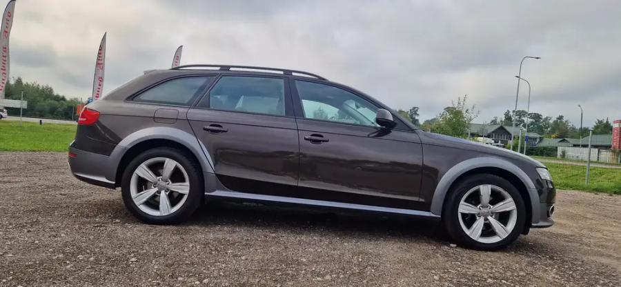 Brown Audi Allroad 2011 in Daugavpils, with an engine capacity of 2.00 L and mileage of 291 thousand km for 7950 €, photo 7 on AUTOMOTO.COM.LV