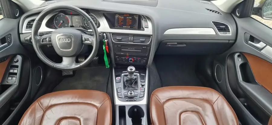 Brown Audi Allroad 2011 in Daugavpils, with an engine capacity of 2.00 L and mileage of 291 thousand km for 7950 €, photo 11 on AUTOMOTO.COM.LV