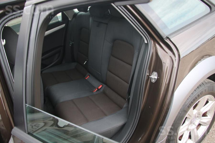 Brūns Audi Allroad 2011 Tukums, ar dzinēja tilpumu 2.00 L un nobraukumu 163 tūkst. km par 8500 €, foto 12 vietnē AUTOMOTO.COM.LV