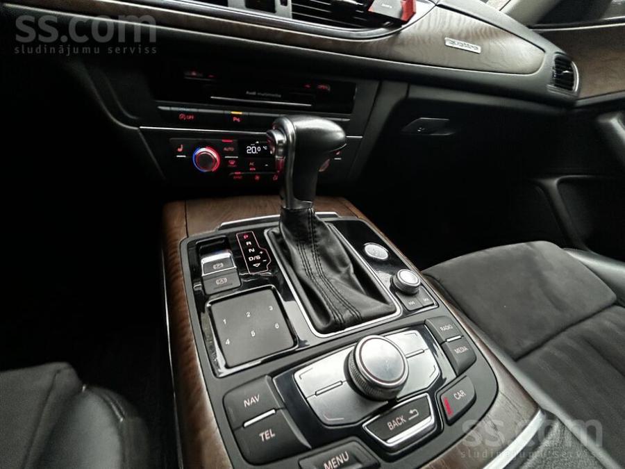 Brown Audi Allroad 2012 in Kuldiga, with an engine capacity of 3.00 L and mileage of 334 thousand km for 11700 €, photo 12 on AUTOMOTO.COM.LV