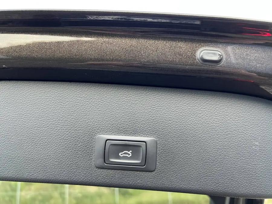 Brūns Audi Allroad 2013 Rīga, ar dzinēja tilpumu 3.00 L un nobraukumu 238 tūkst. km par 15995 €, foto 7 vietnē AUTOMOTO.COM.LV