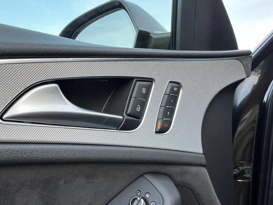 Brūns Audi Allroad 2013 Rīga, ar dzinēja tilpumu 3.00 L un nobraukumu 238 tūkst. km par 15995 €, foto 18 vietnē AUTOMOTO.COM.LV