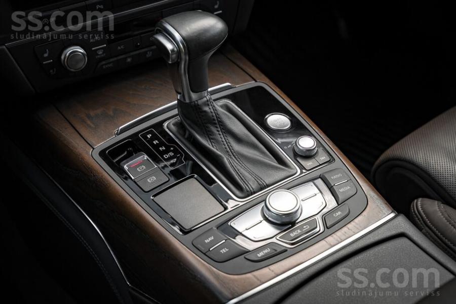 Brown Audi Allroad 2014 in Riga, with an engine capacity of 3.00 L and mileage of 205 thousand km for 14950 €, photo 21 on AUTOMOTO.COM.LV