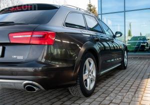 Brūns Audi Allroad 2014 Cēsis, ar dzinēja tilpumu 3.00 L un nobraukumu 184 tūkst. km par 10950 €, foto 12 vietnē AUTOMOTO.COM.LV