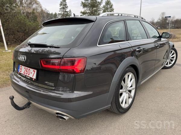 Brown Audi Allroad 2015 in Ogre, with an engine capacity of 3.00 L and mileage of 300 thousand km for 13980 €, photo 9 on AUTOMOTO.COM.LV
