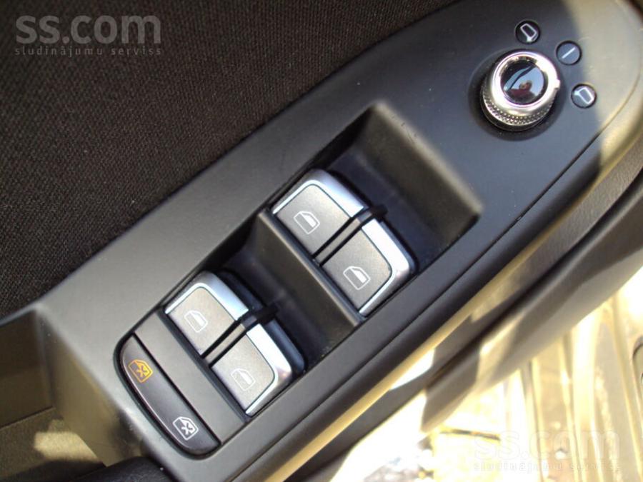 Brūns Audi Allroad 2015 Rīga, ar dzinēja tilpumu 2.00 L un nobraukumu 171 tūkst. km par 12800 €, foto 12 vietnē AUTOMOTO.COM.LV
