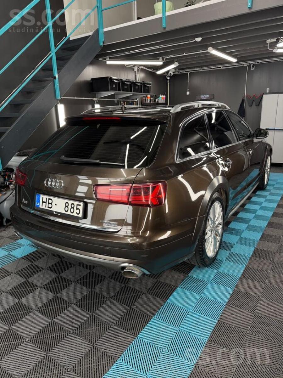 Brown Audi Allroad 2015 in Ogre, with an engine capacity of 3.00 L and mileage of 346 thousand km for 14200 €, photo 3 on AUTOMOTO.COM.LV