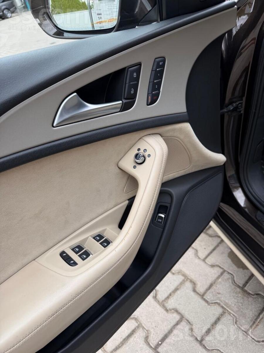Brown Audi Allroad 2015 in Ogre, with an engine capacity of 3.00 L and mileage of 346 thousand km for 14200 €, photo 14 on AUTOMOTO.COM.LV
