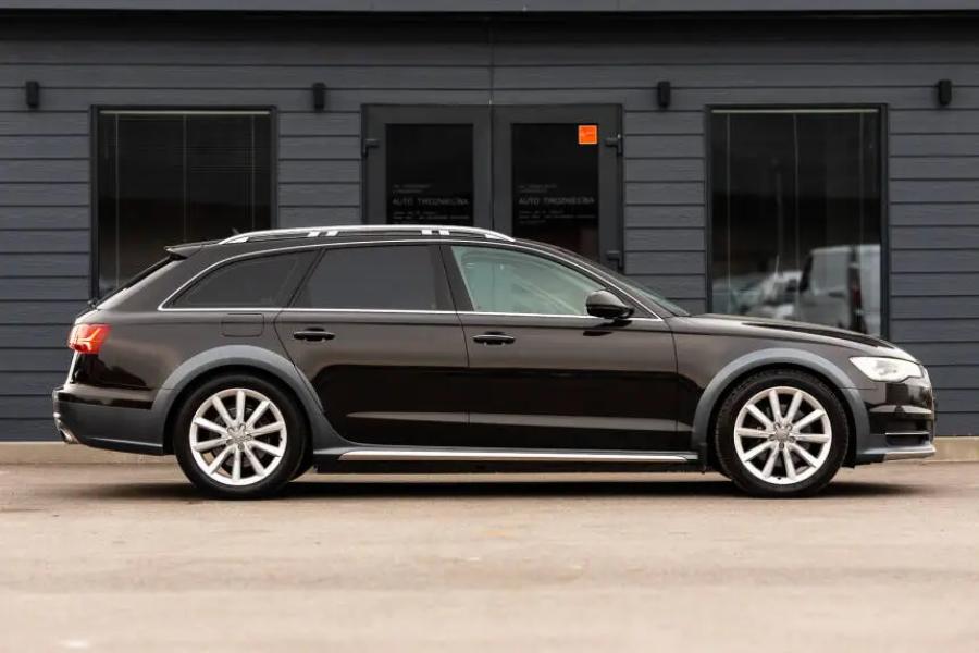 Brūns Audi Allroad 2015 Jelgava, ar dzinēja tilpumu 3.00 L un nobraukumu 210 tūkst. km par 16950 €, foto 4 vietnē AUTOMOTO.COM.LV
