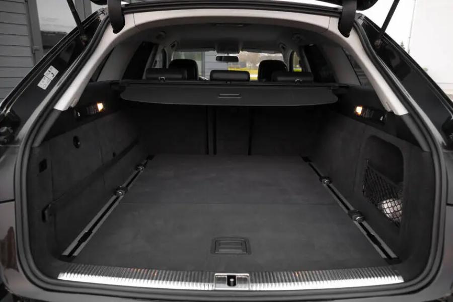 Brūns Audi Allroad 2015 Jelgava, ar dzinēja tilpumu 3.00 L un nobraukumu 210 tūkst. km par 16950 €, foto 11 vietnē AUTOMOTO.COM.LV