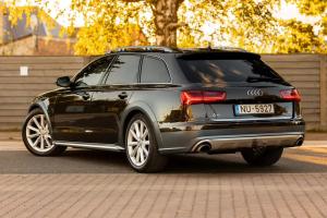 Brown Audi Allroad 2016 in Jelgava, with an engine capacity of 3.00 L and mileage of 255 thousand km for 22900 €, photo 5 on AUTOMOTO.COM.LV