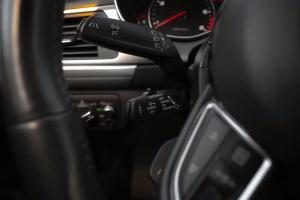 Brown Audi Allroad 2016 in Jelgava, with an engine capacity of 3.00 L and mileage of 255 thousand km for 22900 €, photo 17 on AUTOMOTO.COM.LV