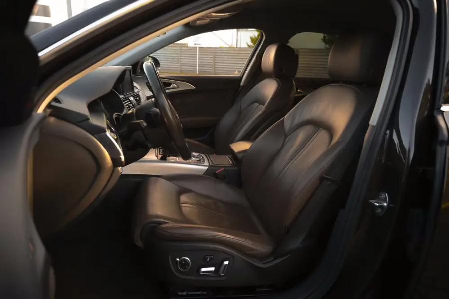 Brown Audi Allroad 2016 in Jelgava, with an engine capacity of 3.00 L and mileage of 255 thousand km for 22900 €, photo 22 on AUTOMOTO.COM.LV