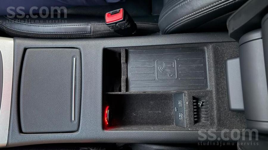 Audi Allroad 2017 in Riga, with an engine capacity of 3.00 L and mileage of 224 thousand km for 19000 €, photo 20 on AUTOMOTO.COM.LV