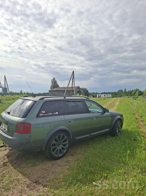 Green Audi Allroad 2000 in Madona, with an engine capacity of 2.50 L and mileage of 396 thousand km for 2400 €, photo 4 on AUTOMOTO.COM.LV