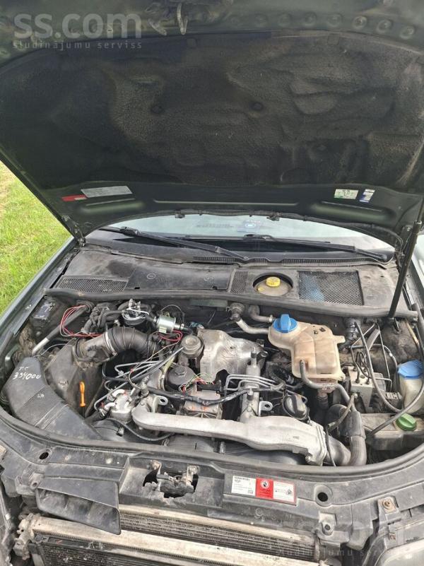Green Audi Allroad 2000 in Madona, with an engine capacity of 2.50 L and mileage of 396 thousand km for 2400 €, photo 10 on AUTOMOTO.COM.LV