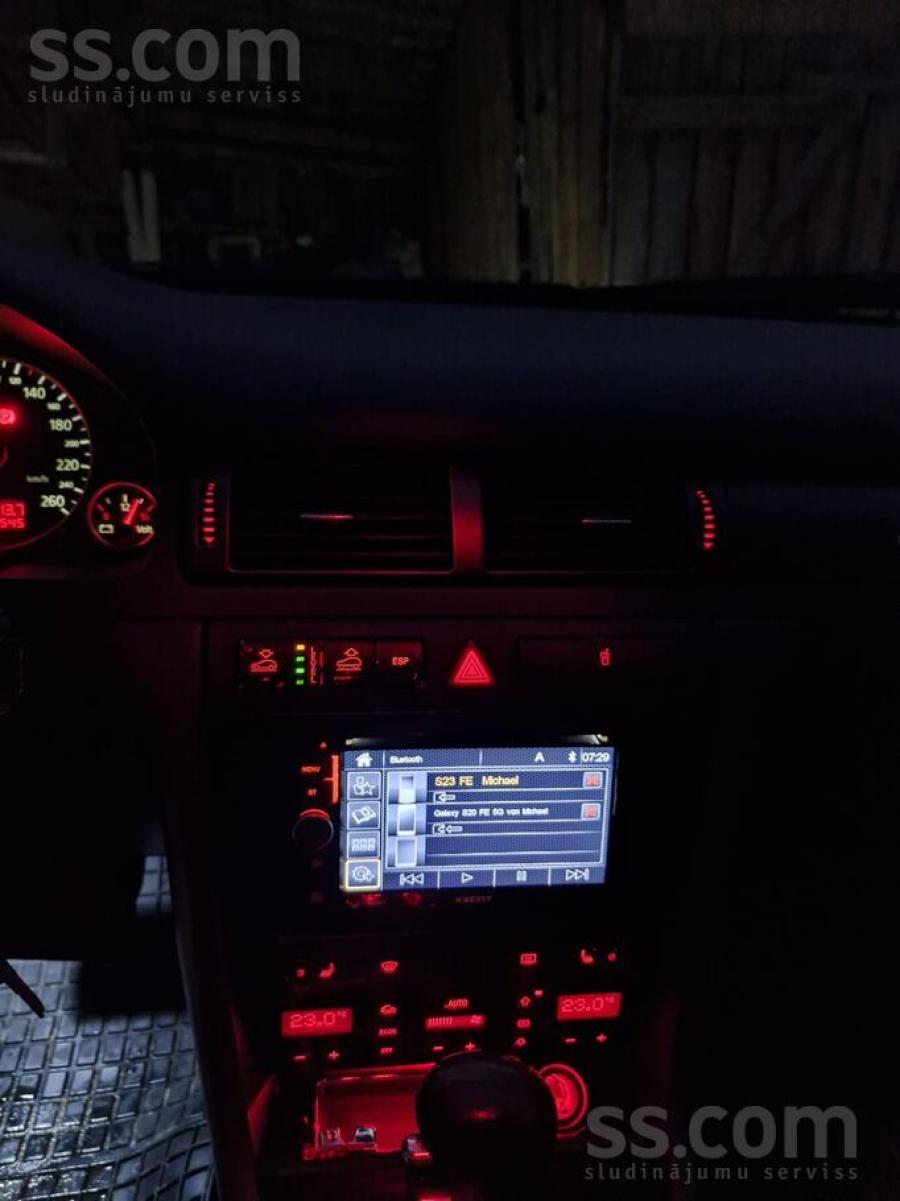 Zaļš Audi Allroad 2003 Ludza, ar dzinēja tilpumu 2.50 L un nobraukumu 565 tūkst. km par 2990 €, foto 6 vietnē AUTOMOTO.COM.LV