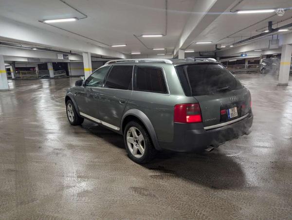 Green Audi Allroad 2004 in Riga, with an engine capacity of 2.70 L and mileage of 350 thousand km for 4500 €, photo 7 on AUTOMOTO.COM.LV