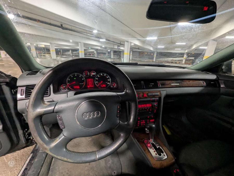 Green Audi Allroad 2004 in Riga, with an engine capacity of 2.70 L and mileage of 350 thousand km for 4500 €, photo 8 on AUTOMOTO.COM.LV