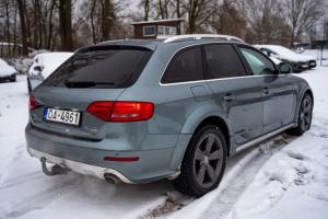 Green Audi Allroad 2009 in Riga, with an engine capacity of 3.00 L and mileage of 329 thousand km for 6900 €, photo 10 on AUTOMOTO.COM.LV