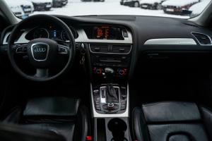 Green Audi Allroad 2009 in Riga, with an engine capacity of 3.00 L and mileage of 329 thousand km for 6900 €, photo 17 on AUTOMOTO.COM.LV
