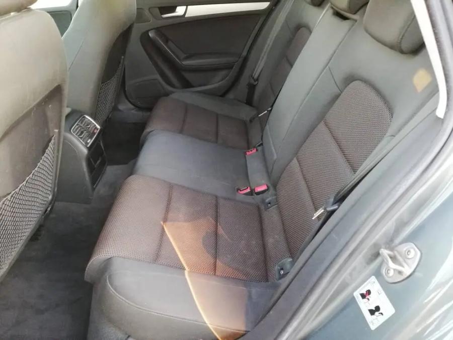 Green Audi Allroad 2011 in Saldus, with an engine capacity of 2.00 L and mileage of 288 thousand km for 7200 €, photo 8 on AUTOMOTO.COM.LV