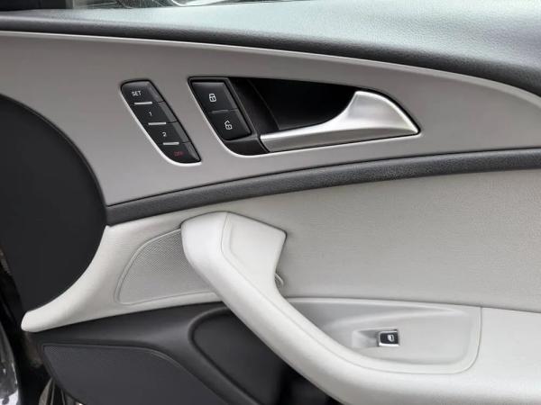 Zaļš Audi Allroad 2012 Rīga, ar dzinēja tilpumu 3.00 L un nobraukumu 0 tūkst. km par 10995 €, foto 9 vietnē AUTOMOTO.COM.LV