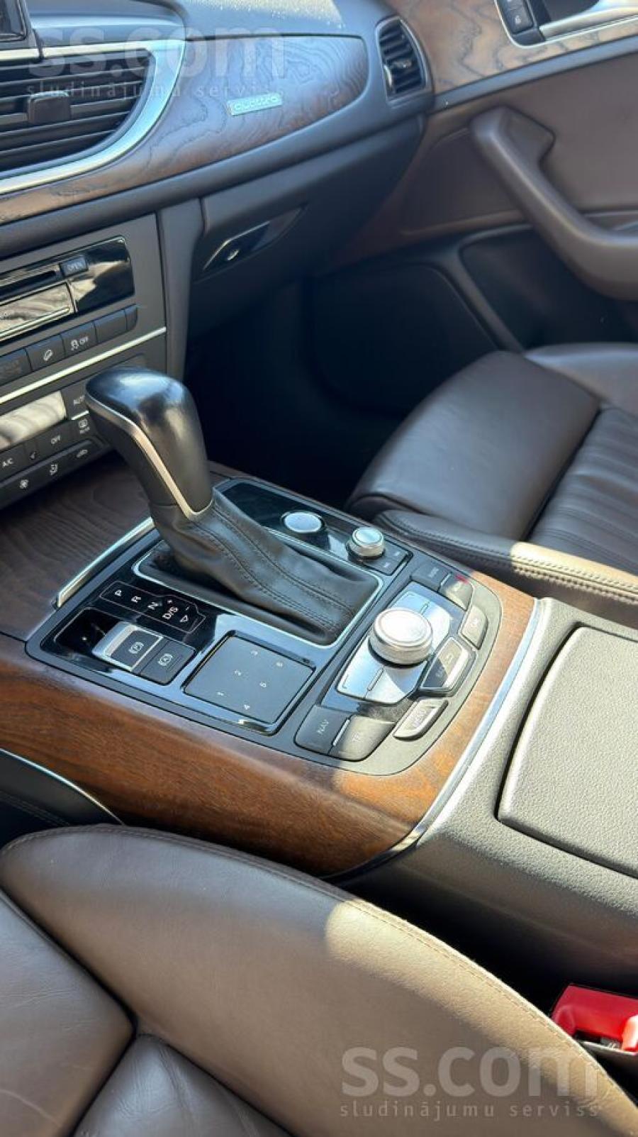 Green Audi Allroad 2015 in Aluksne, with an engine capacity of 3.00 L and mileage of 0 thousand km for 19900 €, photo 9 on AUTOMOTO.COM.LV