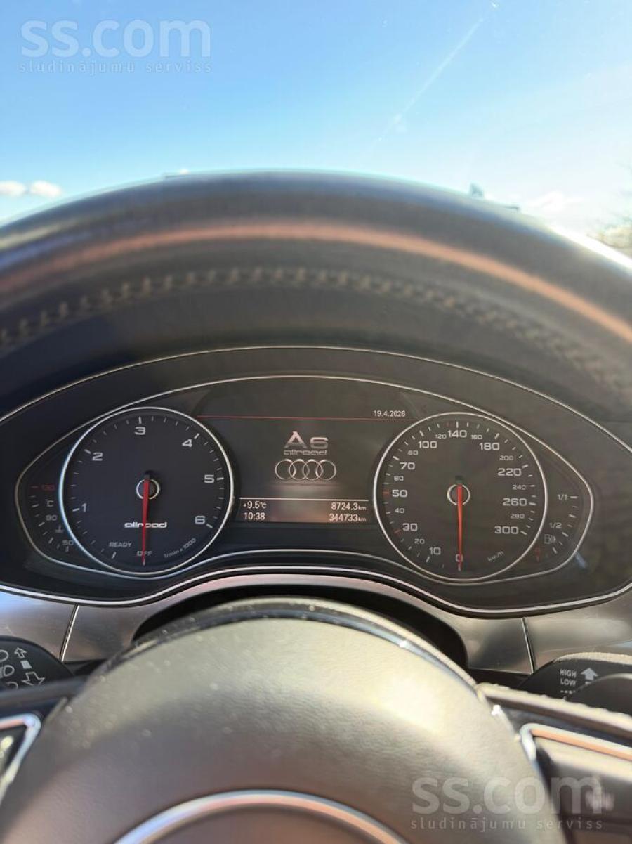 Green Audi Allroad 2015 in Aluksne, with an engine capacity of 3.00 L and mileage of 0 thousand km for 19900 €, photo 12 on AUTOMOTO.COM.LV