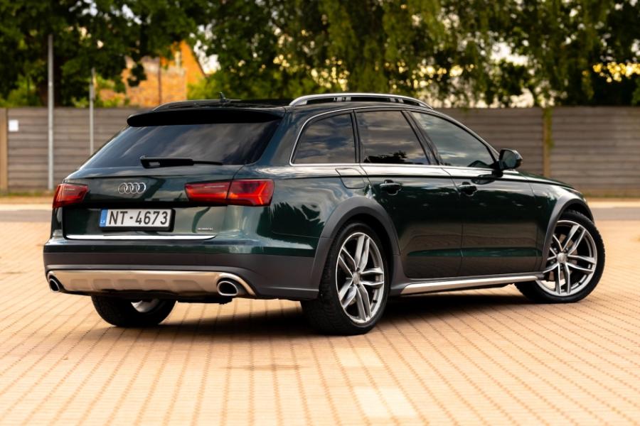 Zaļš Audi Allroad 2017 Rīga, ar dzinēja tilpumu 3.00 L un nobraukumu 249 tūkst. km par 19200 €, foto 6 vietnē AUTOMOTO.COM.LV