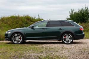 Green Audi Allroad 2017 in Riga, with an engine capacity of 3.00 L and mileage of 239 thousand km for 17995 €, photo 10 on AUTOMOTO.COM.LV