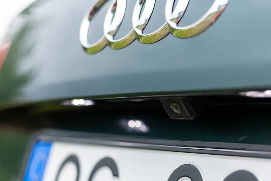 Green Audi Allroad 2017 in Riga, with an engine capacity of 3.00 L and mileage of 239 thousand km for 17995 €, photo 11 on AUTOMOTO.COM.LV