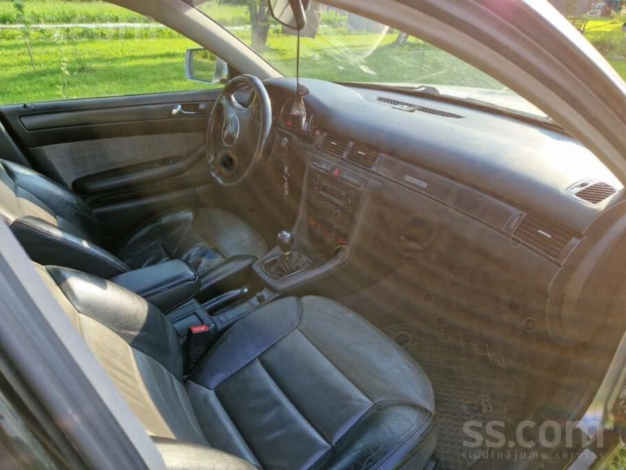 Pelēks Audi Allroad 2001 Alūksne, ar dzinēja tilpumu 2.50 L un nobraukumu 450 tūkst. km par 2000 €, foto 9 vietnē AUTOMOTO.COM.LV