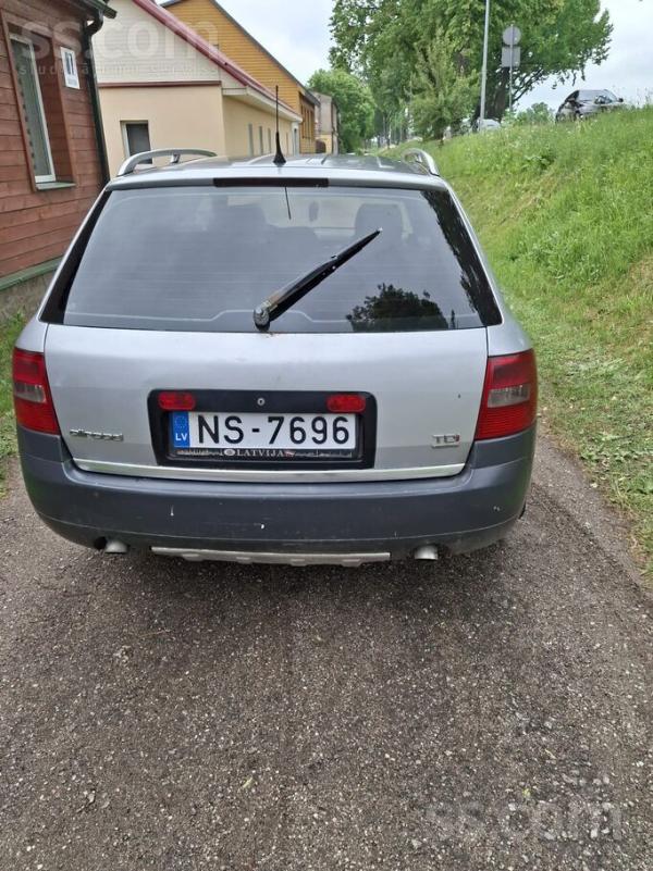 Grey Audi Allroad 2001 in Daugavpils, with an engine capacity of 2.50 L and mileage of 295 thousand km for 1500 €, photo 4 on AUTOMOTO.COM.LV