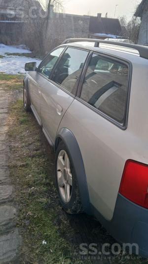 Pelēks Audi Allroad 2001 Jelgava, ar dzinēja tilpumu 2.50 L un nobraukumu 300 tūkst. km par 1300 €, foto 15 vietnē AUTOMOTO.COM.LV