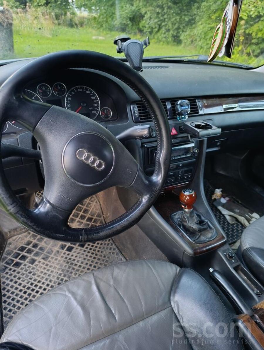 Pelēks Audi Allroad 2001 Madona, ar dzinēja tilpumu 2.50 L un nobraukumu 327 tūkst. km par 1700 €, foto 1 vietnē AUTOMOTO.COM.LV