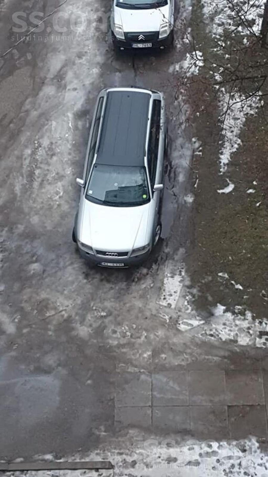 Grey Audi Allroad 2001 in Jelgava, with an engine capacity of 2.50 L and mileage of 300 thousand km for 1550 €, photo 1 on AUTOMOTO.COM.LV