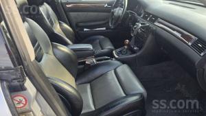 Pelēks Audi Allroad 2001 Rīga, ar dzinēja tilpumu 2.70 L un nobraukumu 300 tūkst. km par 10000 €, foto 5 vietnē AUTOMOTO.COM.LV