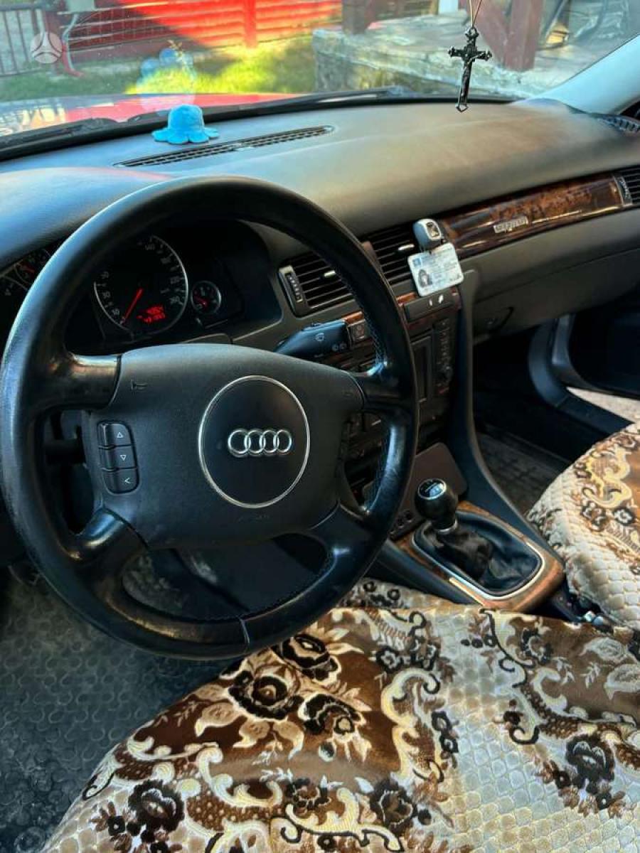 Pelēks Audi Allroad 2003 Trakai, ar dzinēja tilpumu 2.50 L un nobraukumu 432 tūkst. km par 2100 €, foto 7 vietnē AUTOMOTO.COM.LV