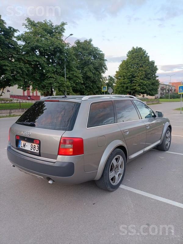 Grey Audi Allroad 2004 in Balvi, with an engine capacity of 2.50 L and mileage of 329 thousand km for 2100 €, photo 3 on AUTOMOTO.COM.LV