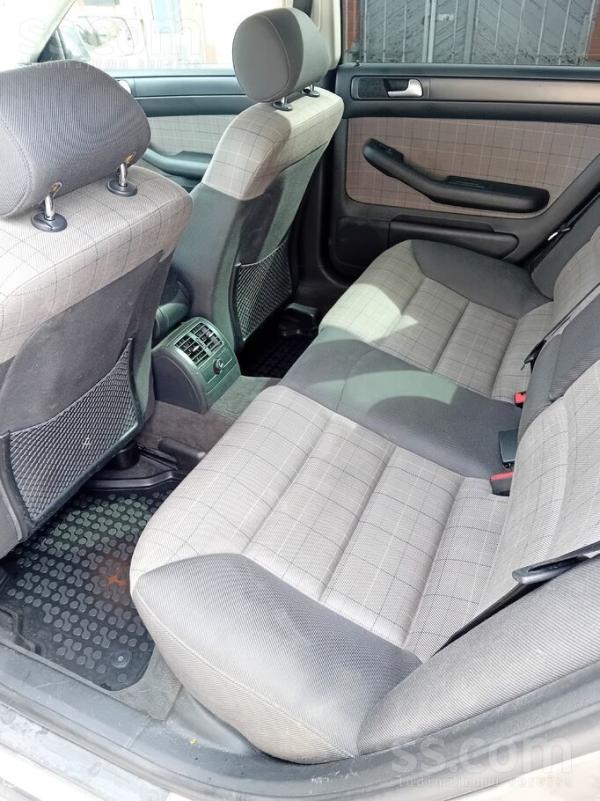 Pelēks Audi Allroad 2004 Liepāja, ar dzinēja tilpumu 2.70 L un nobraukumu 230 tūkst. km par 2650 €, foto 5 vietnē AUTOMOTO.COM.LV