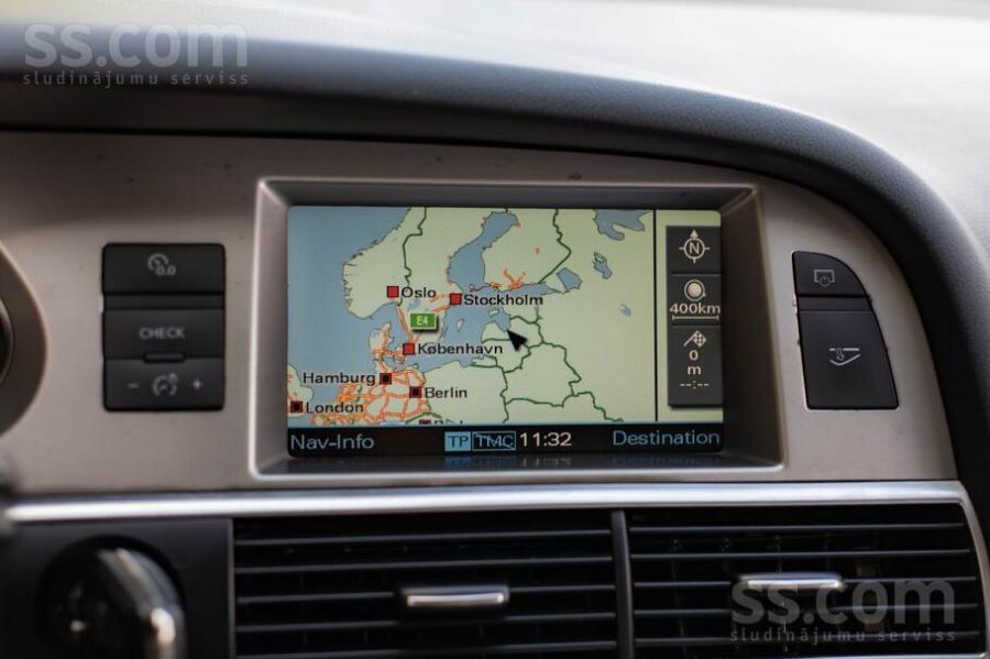 Grey Audi Allroad 2006 in Riga, with an engine capacity of 3.00 L and mileage of 306 thousand km for 4990 €, photo 19 on AUTOMOTO.COM.LV