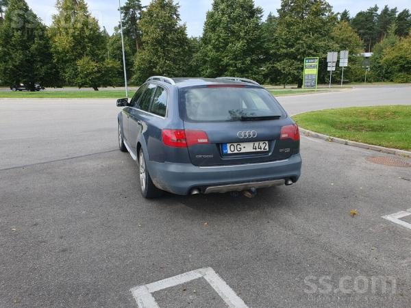 Ауди Олроуд 2006 в Рига на AUTOMOTO.COM.LV Серый Ауди Олроуд 2006 в Рига, объемом двигателя 3.00 л и пробегом 474 тыс. км за 2800 €, фото 4 на AUTOMOTO.COM.LV