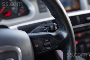 Pelēks Audi Allroad 2007 Rīga, ar dzinēja tilpumu 3.00 L un nobraukumu 343 tūkst. km par 5290 €, foto 19 vietnē AUTOMOTO.COM.LV
